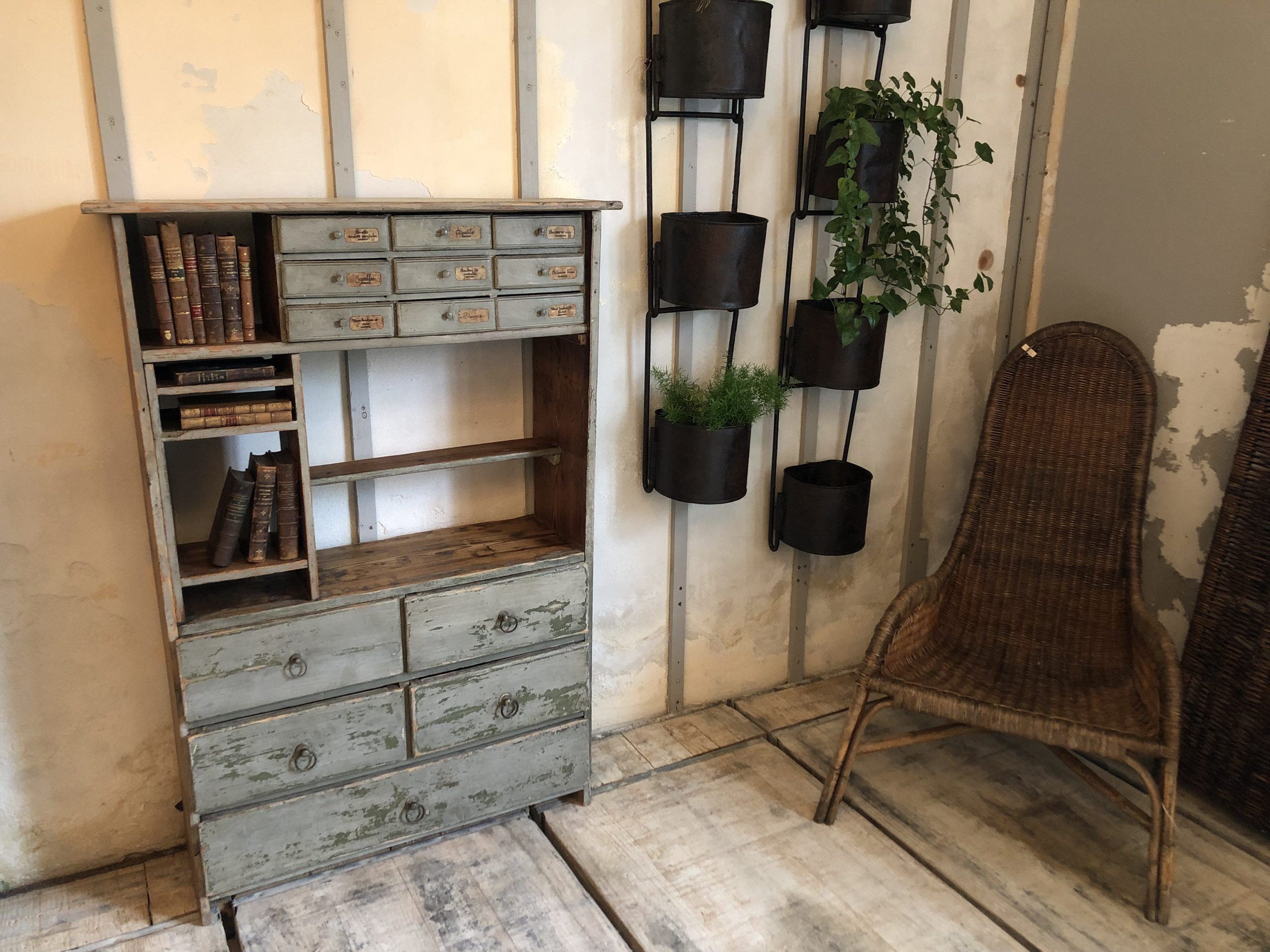 Petit meuble de mercerie - Omachido